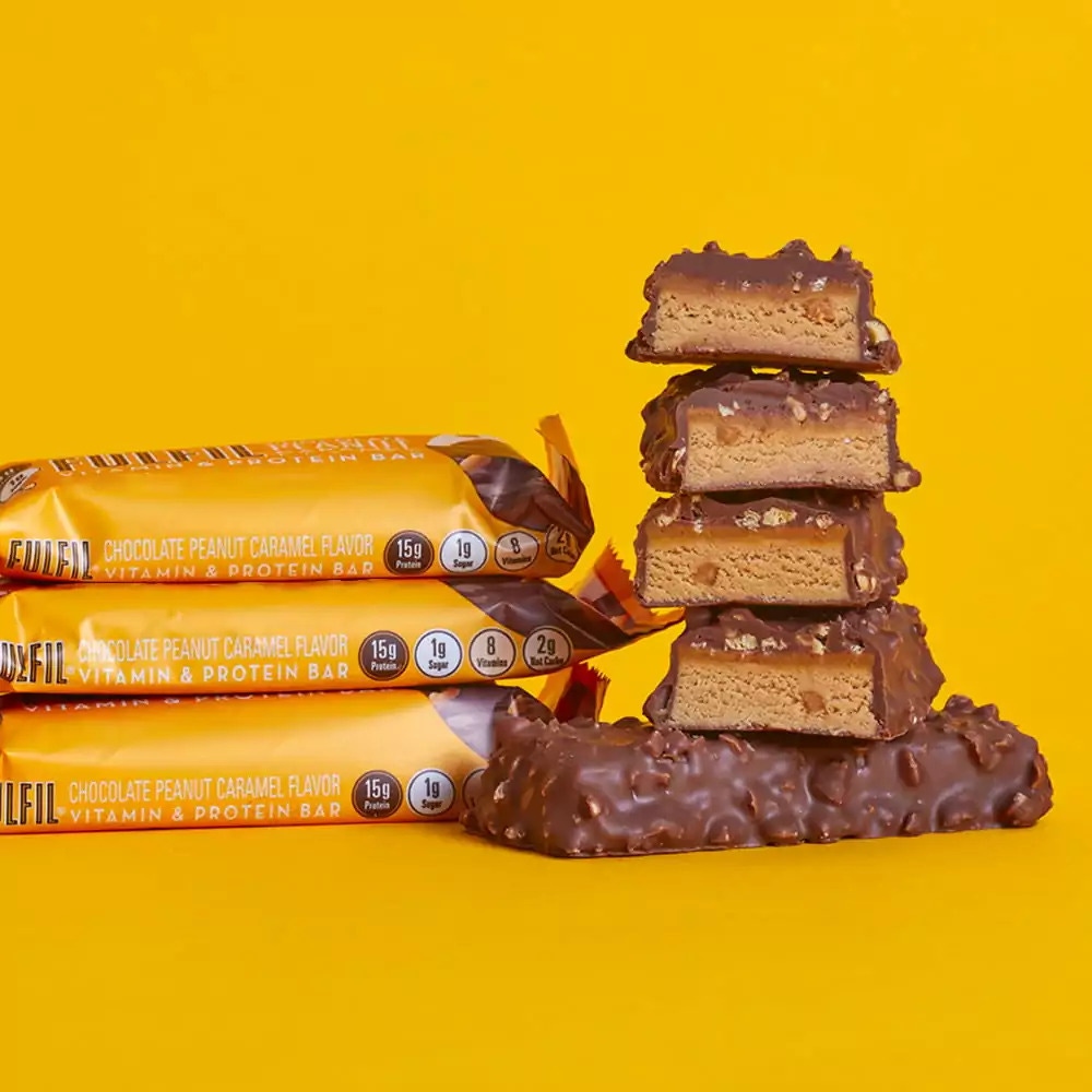 FULFIL Chocolate Peanut Caramel Flavor Vitamin & Protein Bar, 1.41 oz